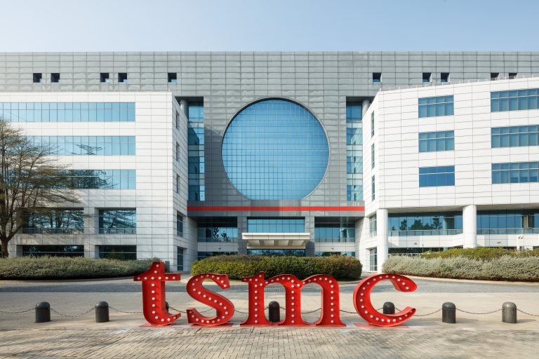 [News] AI Chip Demand Spurs TSMC’s High-NA EUV Deployment