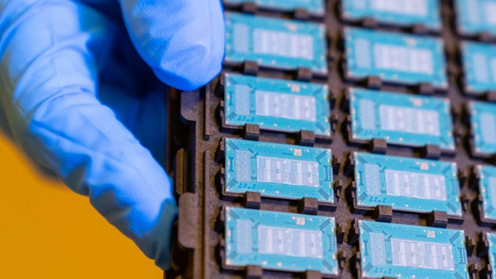 [News] Glass Substrate Mass Production is Nearing, with Tech Giants ...