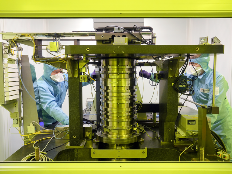 [News] Russia’s First 350nm Lithography Machine Receives Orders, 130nm ...