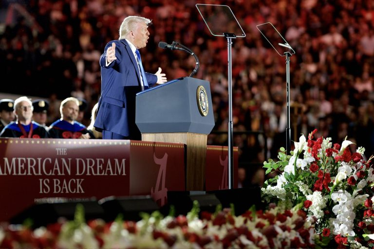 [News] If Trump Scraps AI Diffusion Rules: 3 Things to Watch – Chip ...