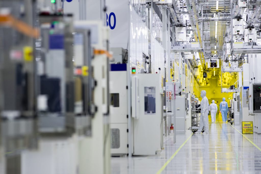 [News] Samsung Foundry Reportedly in Talks With Chinese Carmakers Like ...