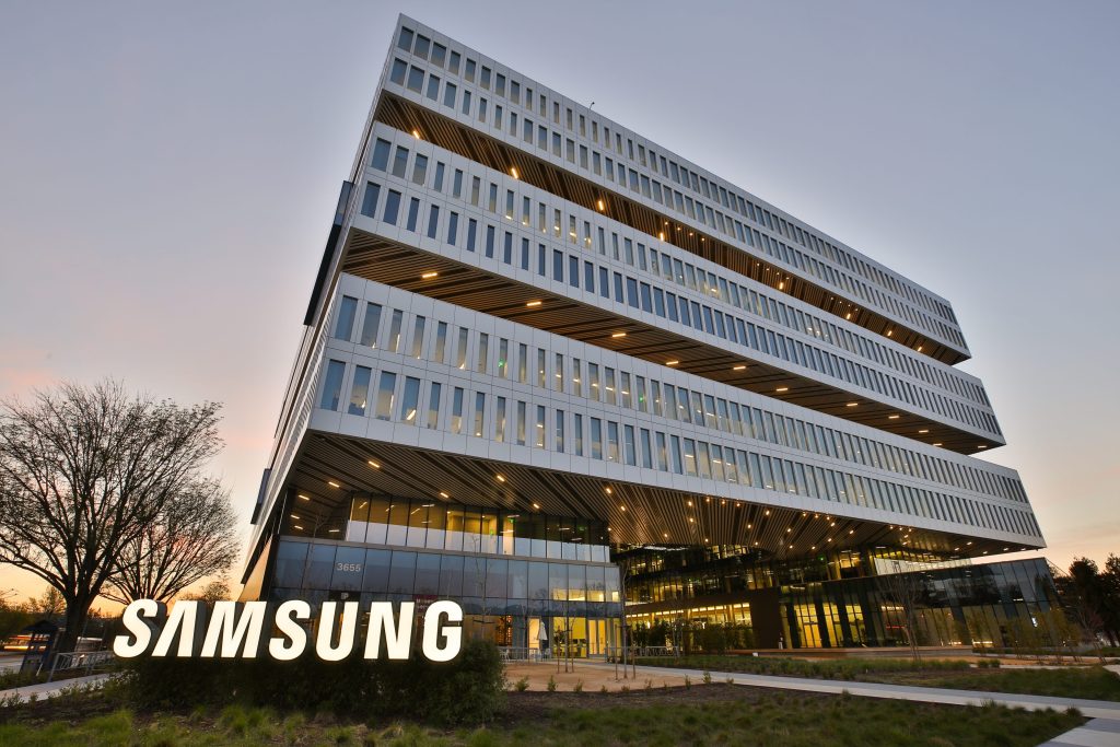 [News] Samsung Reportedly Weighs Intel Packaging Investment, Glass Substrate Tie-Up to Challenge ...