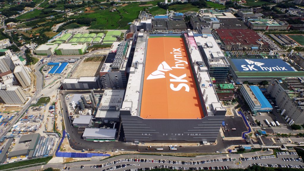 [News] SK hynix Reportedly Raises Yongin Investments to KRW 600T; Samsung Also Boosts Spending