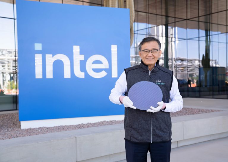 [News] Intel Eyes EMIB to Ramp up in 2H26; 18A‑P/18A‑PT Moves Toward ...
